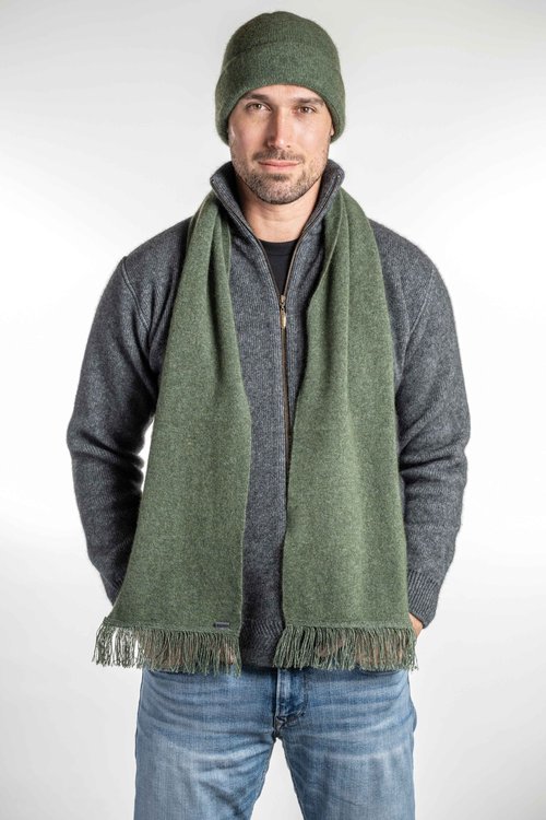 Scarf With Fringe – The Wrinkly Rams